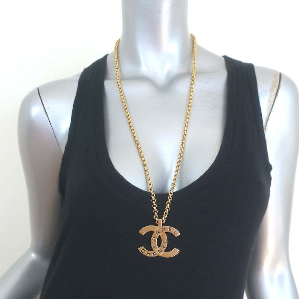 Vintage Chanel 98p Interlocking Cc Logo Necklace Gold - Gem